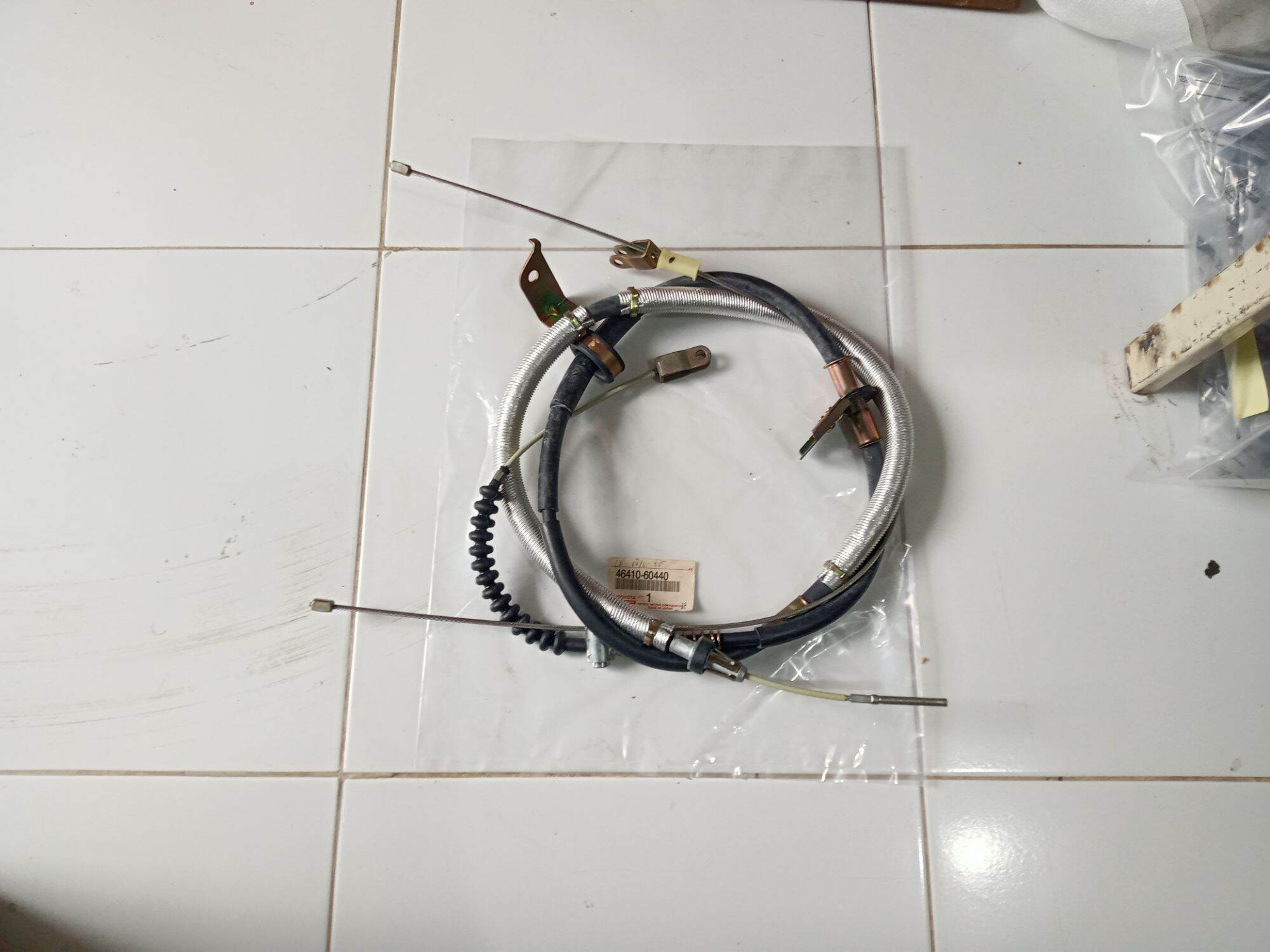 kabel rem tangan toyota landcruiser original 46410-60440 | Lazada Indonesia