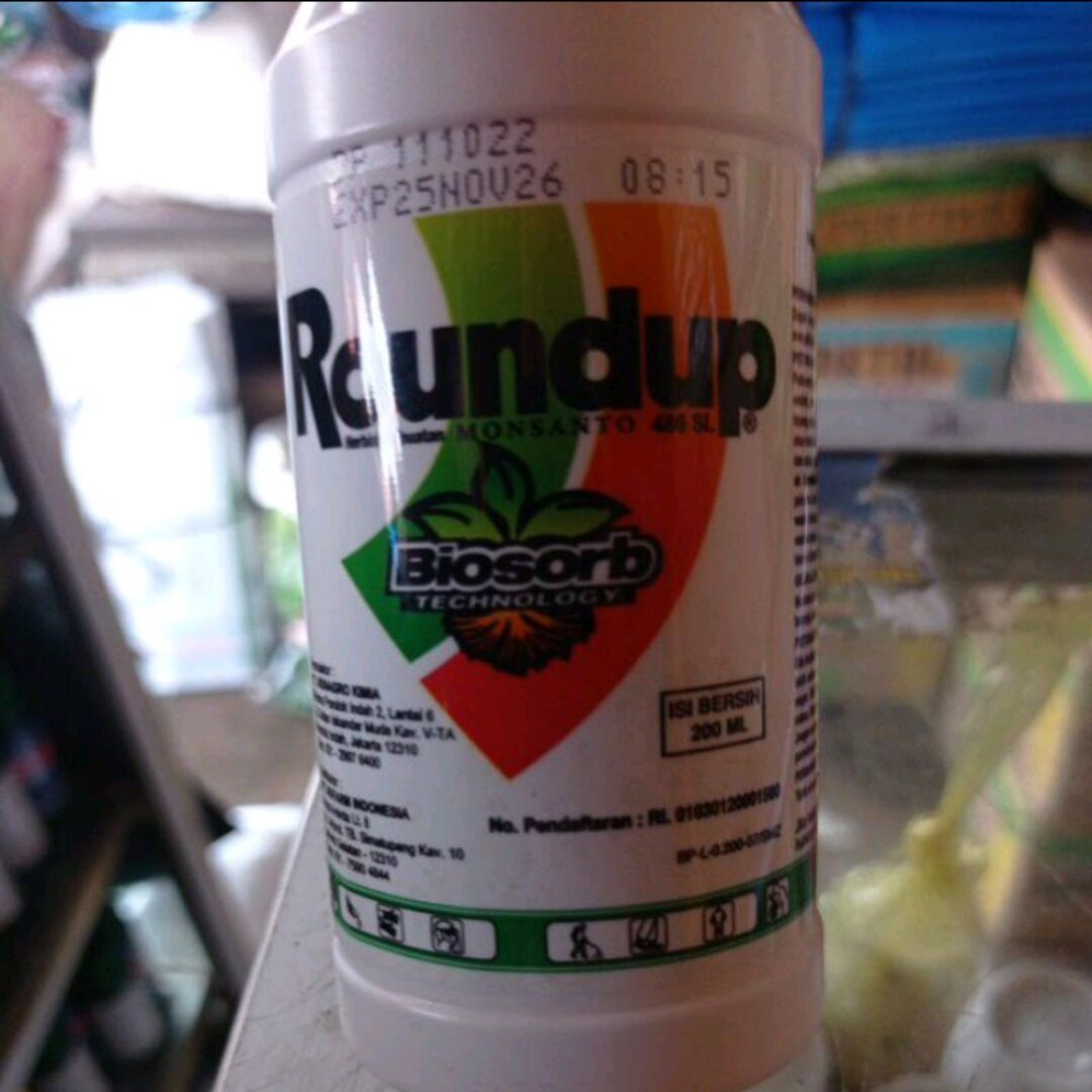 Round up 486 SL Herbisida (Sistemik) obat pembasmi rumput,suket dan ...