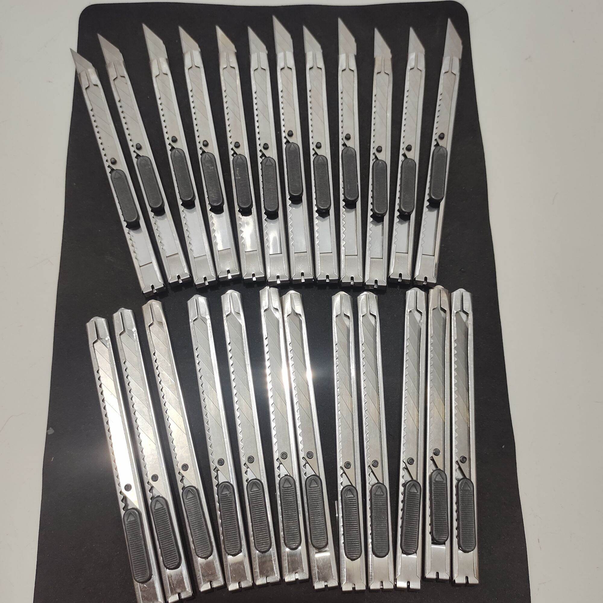 Cutter Besi Mini 12.5 cm I Pisau Cutter Stainless I Cutter Stainless ...