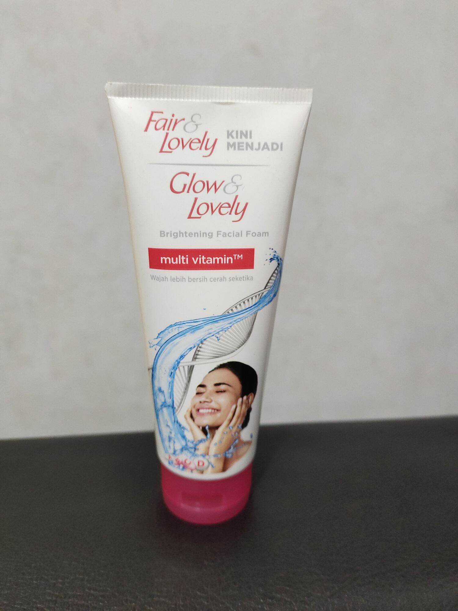 Fair Glow & Lovely Facial Foam Multi Vit | Vit C | Derma Glow 100g ...