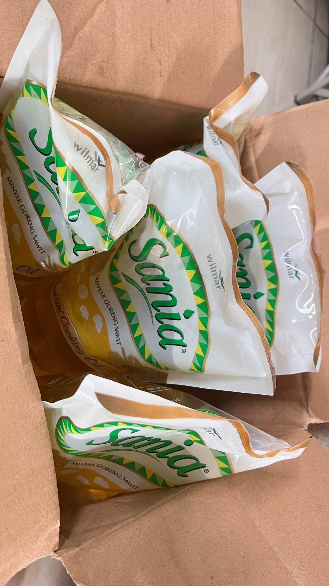 Minyak goreng SANIA 1 liter | Lazada Indonesia