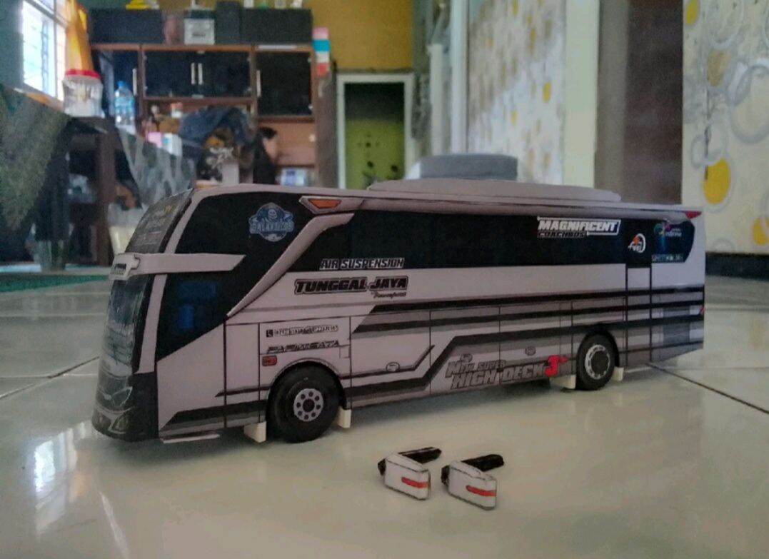 Miniatur Bis WINSPECTOR QQ TRANS 1/50 Miniatur Bus Paperbus Murah Maudi ...
