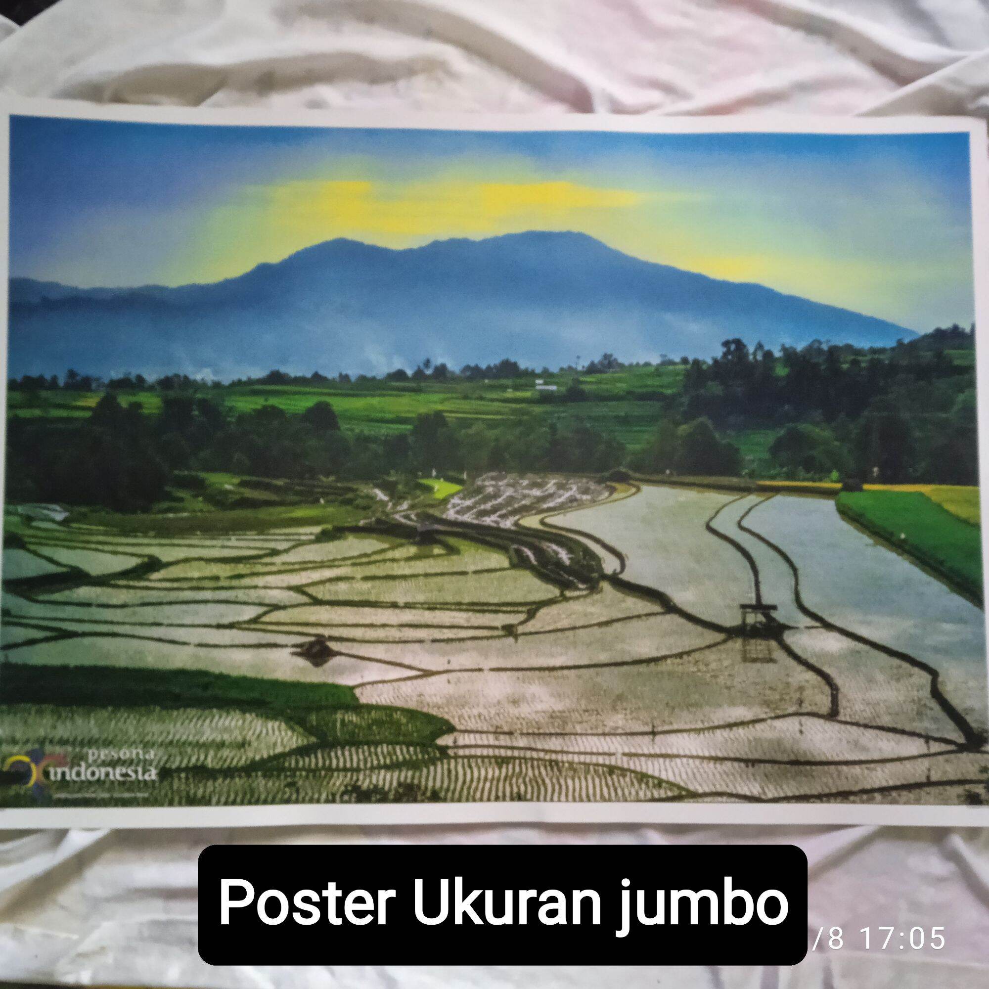 Poster pemandangan sawah dan gunung | Lazada Indonesia