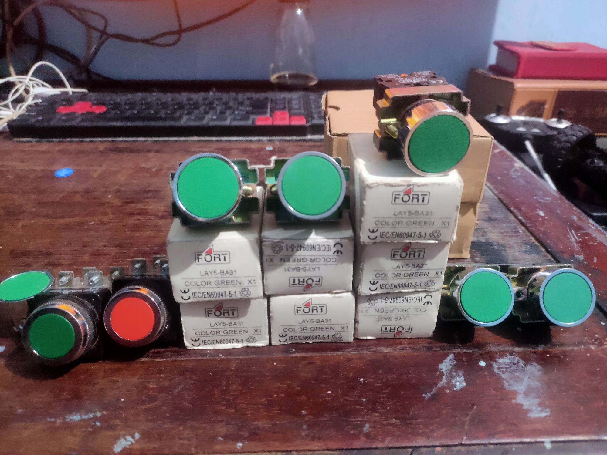 Tombol - Push Button FORT/ LA115-A5-10 / 1NO 1NC / 2 mm Warna Hijau ...