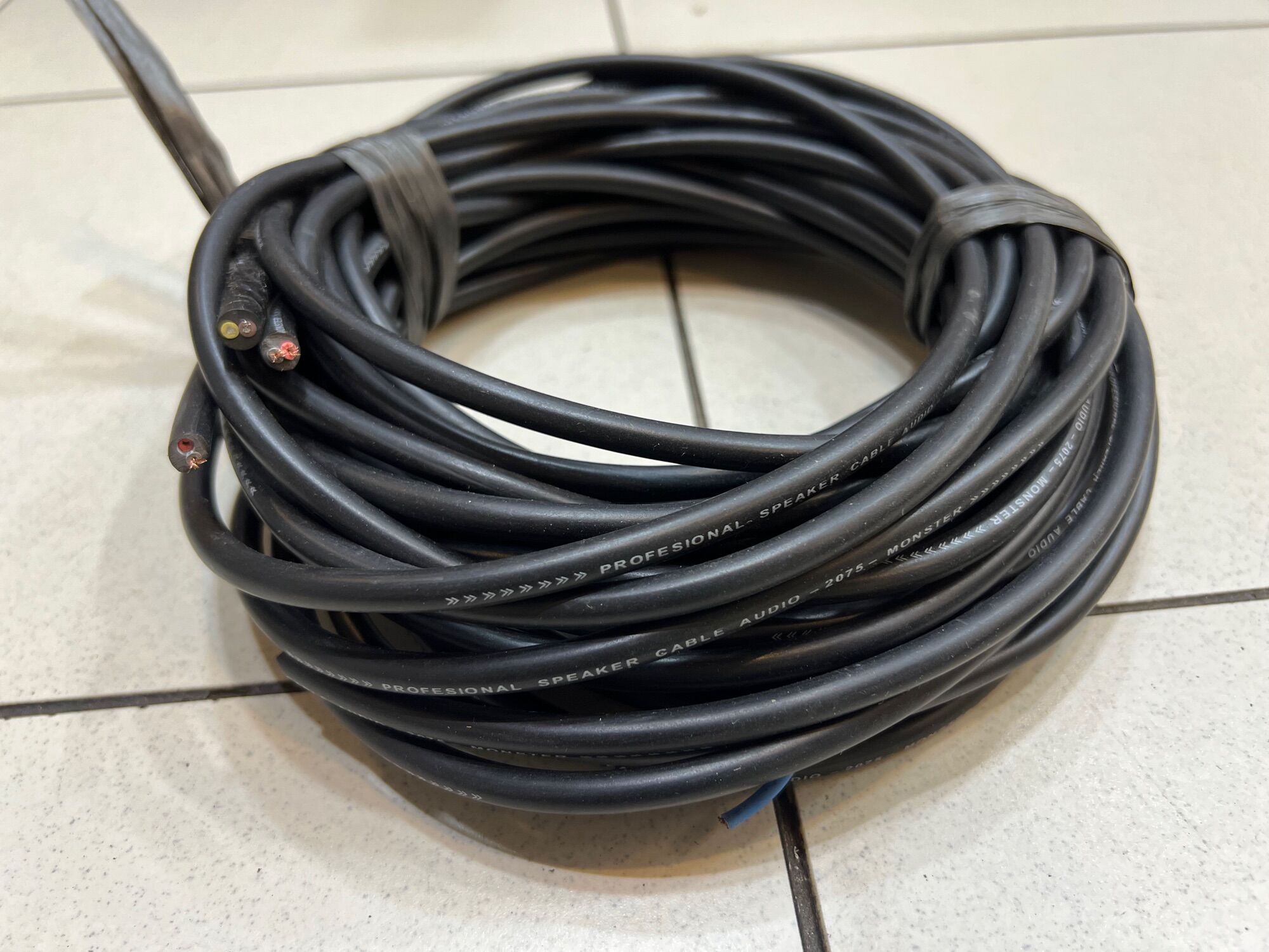 Kabel serabut hitam NYYHY 2 x 0.75mm meteran kabel listrik hitam ...