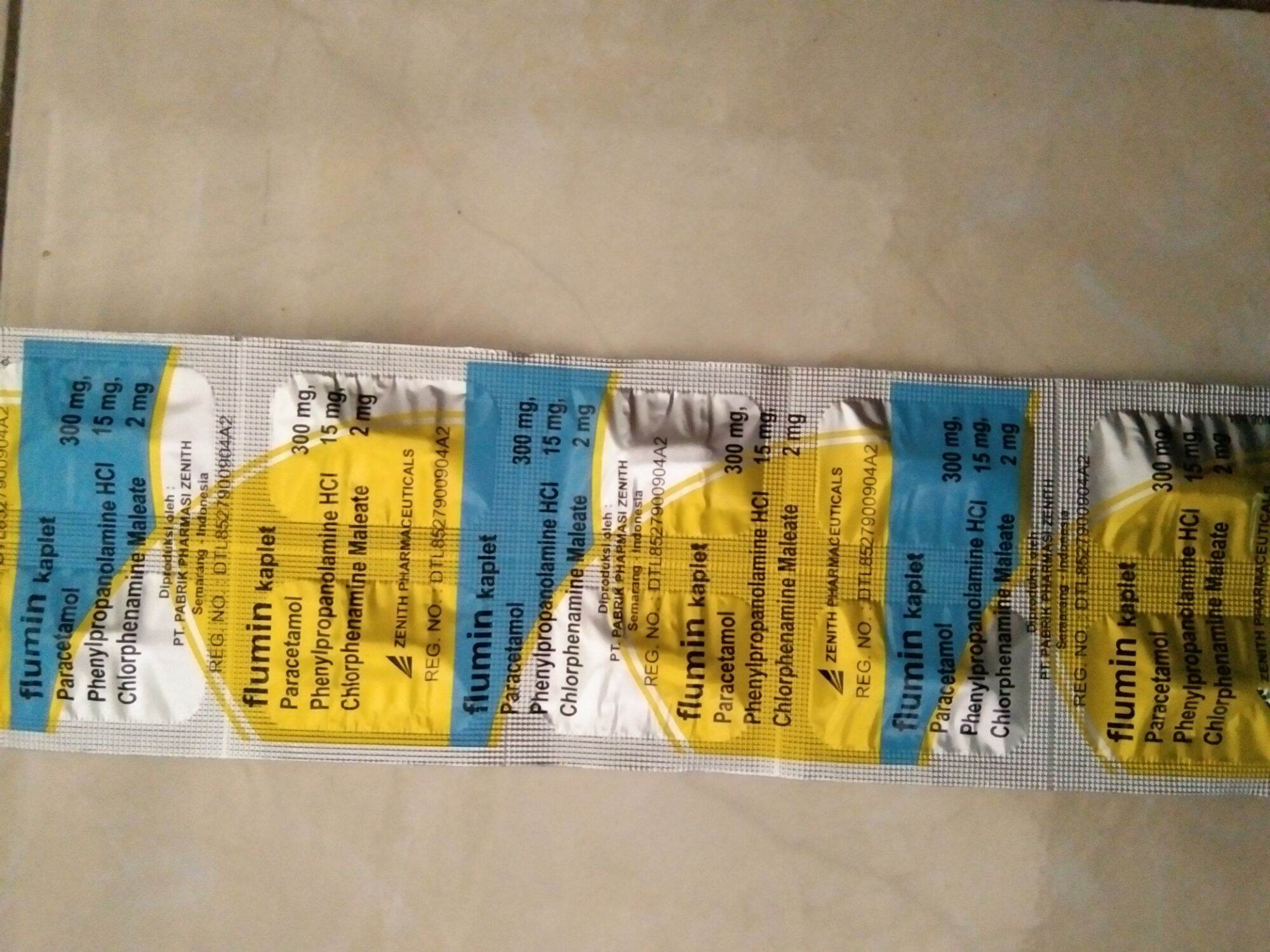 flumin kaplet ( obat pilek, demam, sakit kepala, bersin2) | Lazada ...