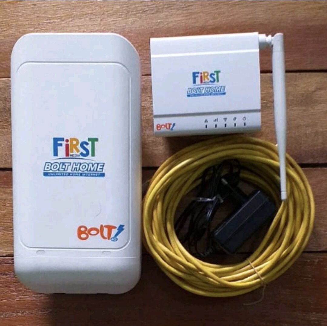Modem Bolt titan fullset lan 15meter router 4g second unlock Simpati ...
