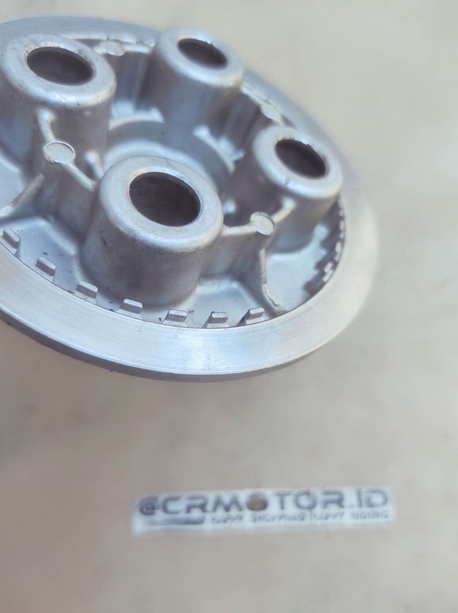 original tutup cover lawan kaki 4 empat dudukan rumah clutch house kampas kopling yamaha vixion ...