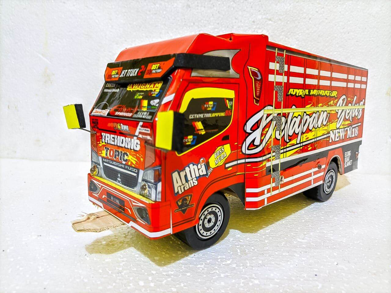 MINIATUR TRUK OLENG FULL VARIASI/MINIATUR TRUK OLENG KAYU/MINIATUR TRUK ...
