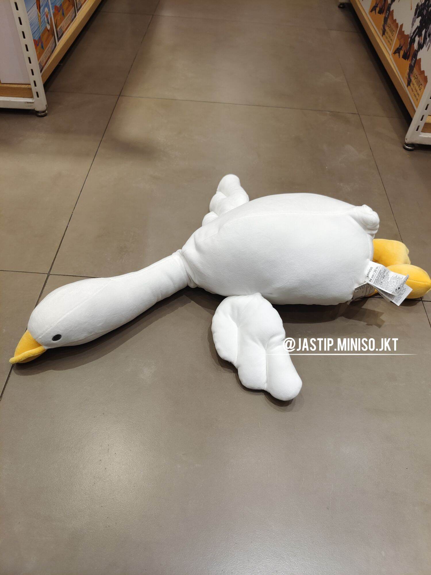 MINISO 🆕 Boneka ANGSA PUTIH Jumbo (size 64cm) | Lazada Indonesia