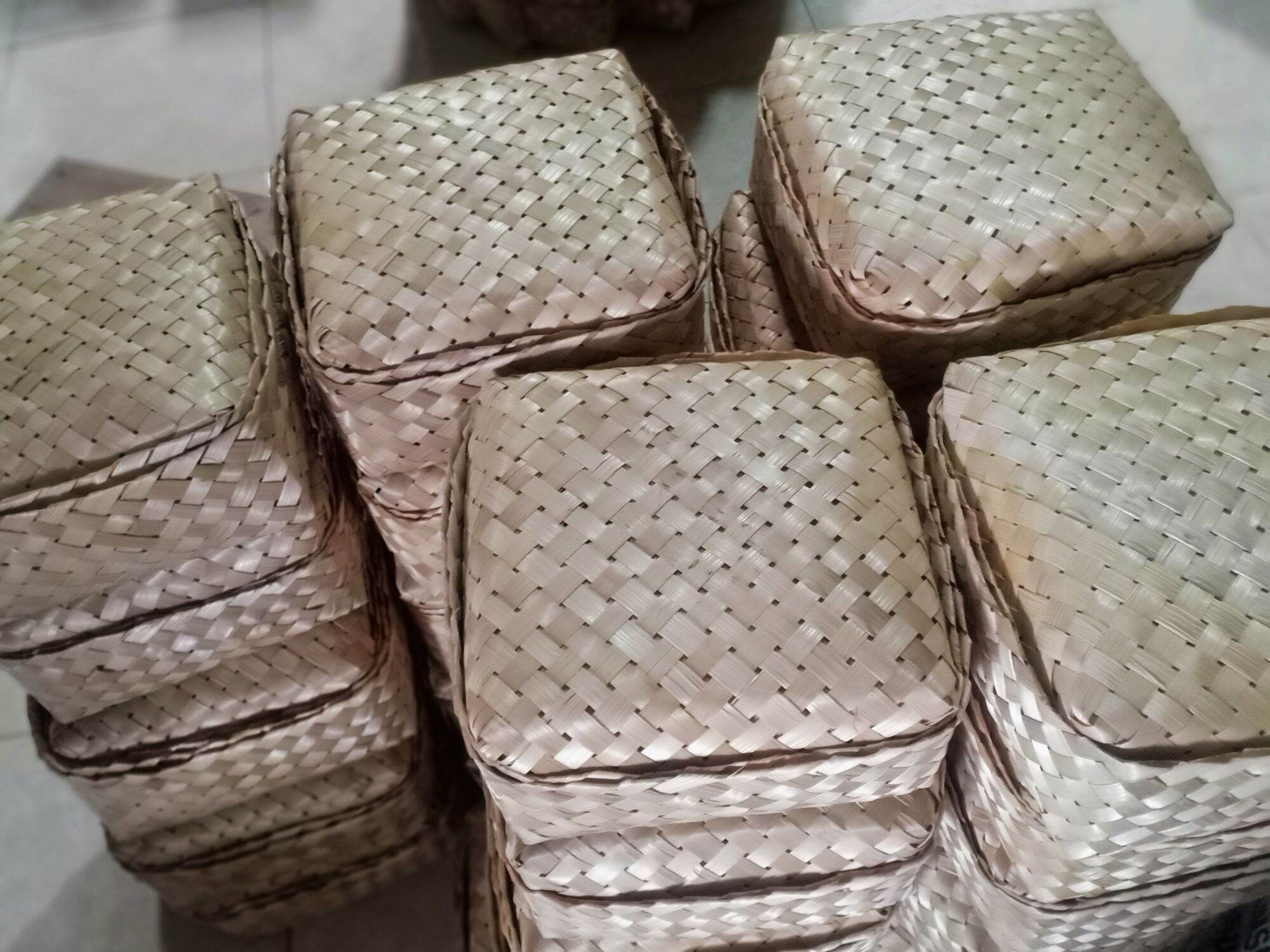 besek cantik ukuran 22x22 | Lazada Indonesia