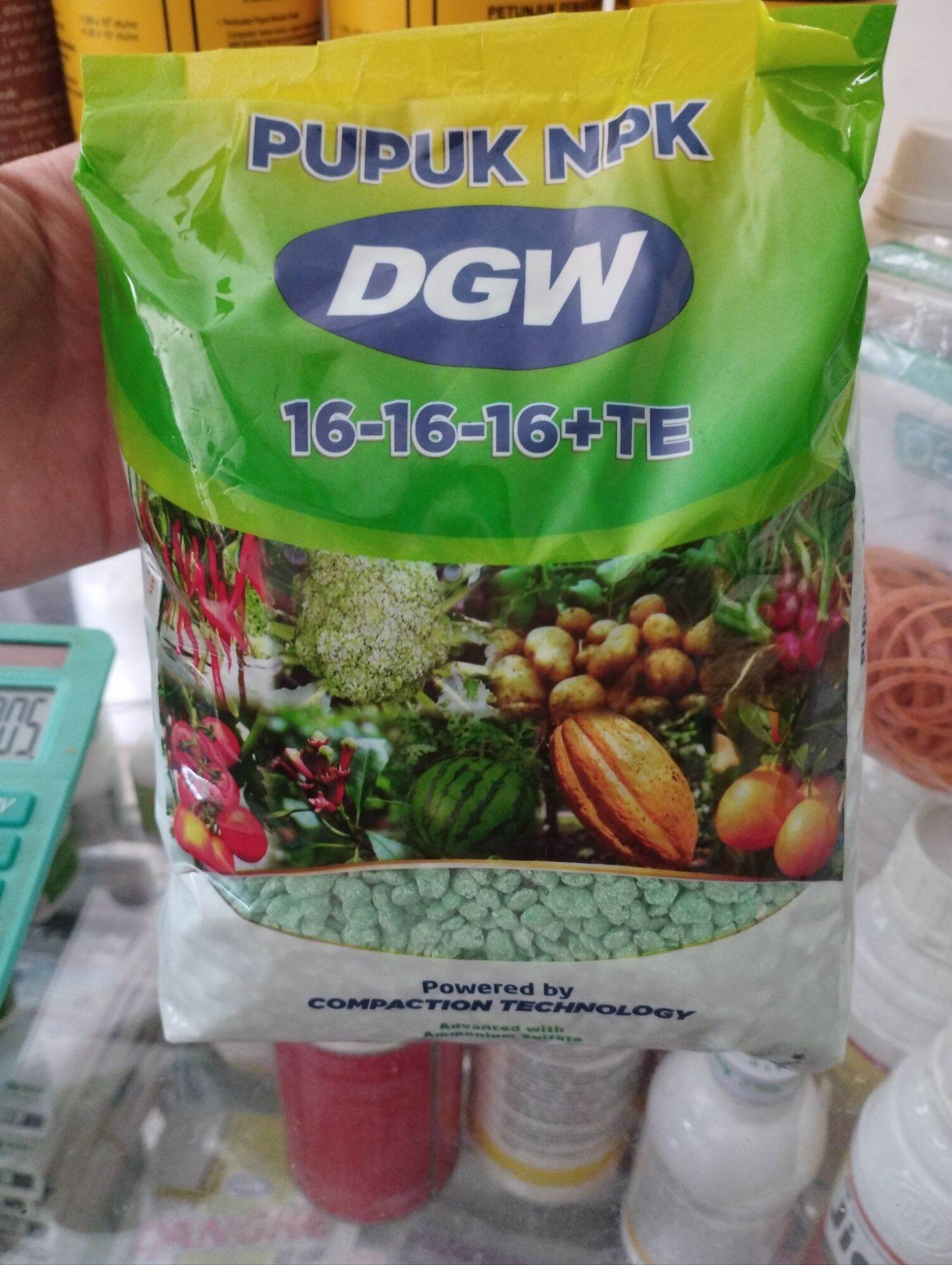 Pupuk Npk Dgw 16 16 16 Te Seperti Npk Tawon Lazada Indonesia