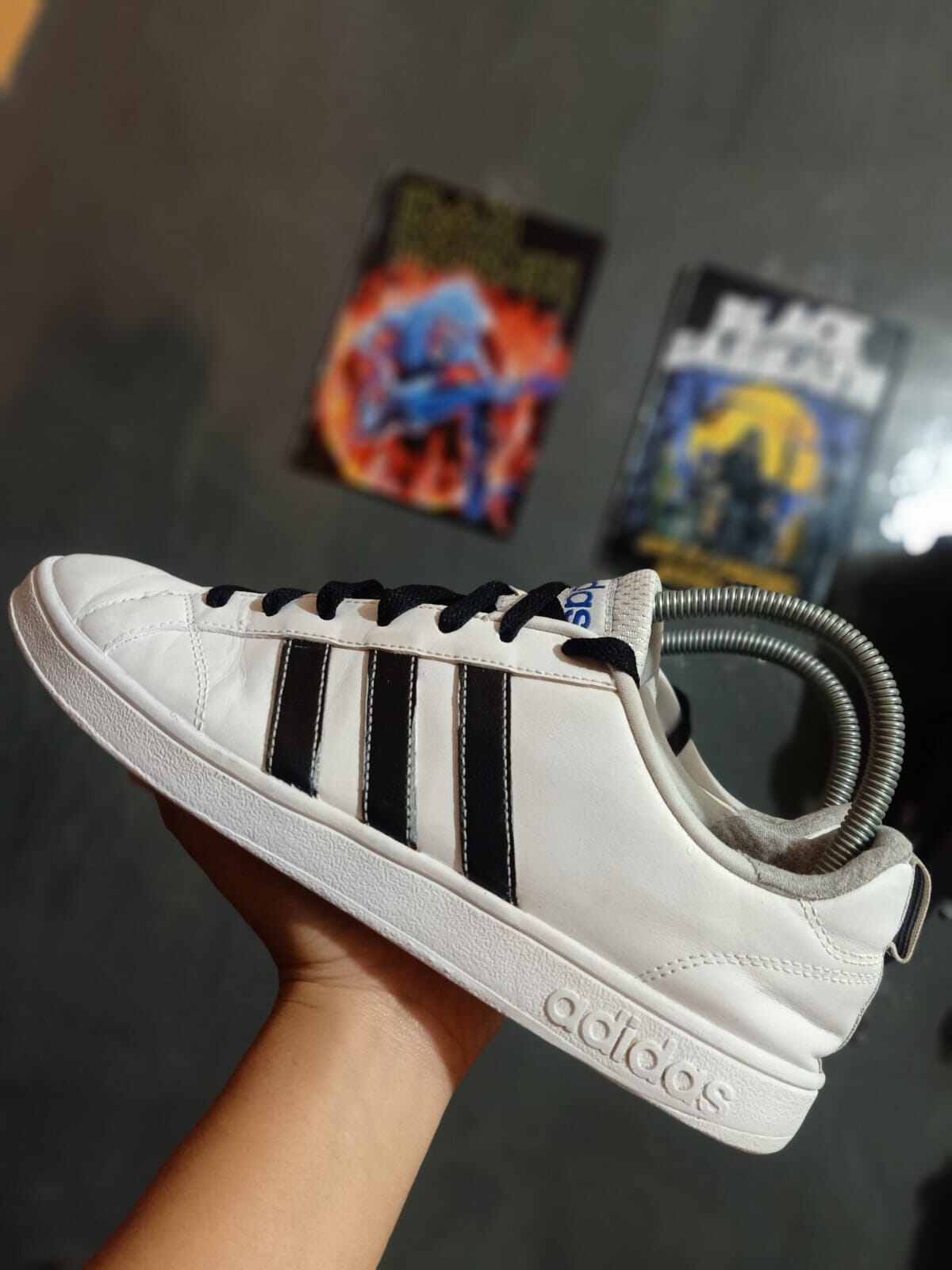 sepatu sneaker kulit (leather shoes) Adinda advantage | Lazada Indonesia