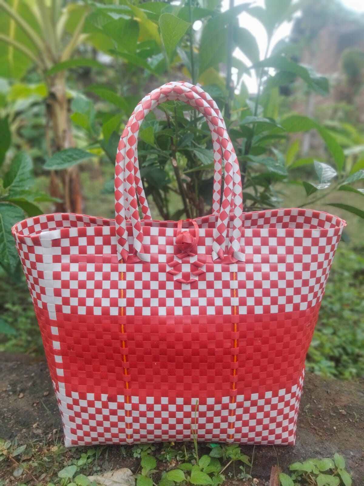 Tas anyaman plastik Becek, Belanja | Lazada Indonesia