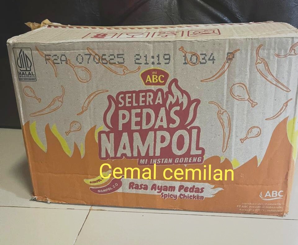 1 dus isi 40 bungkus Mie instant ABC selera pedas nampol rasa ayam ...