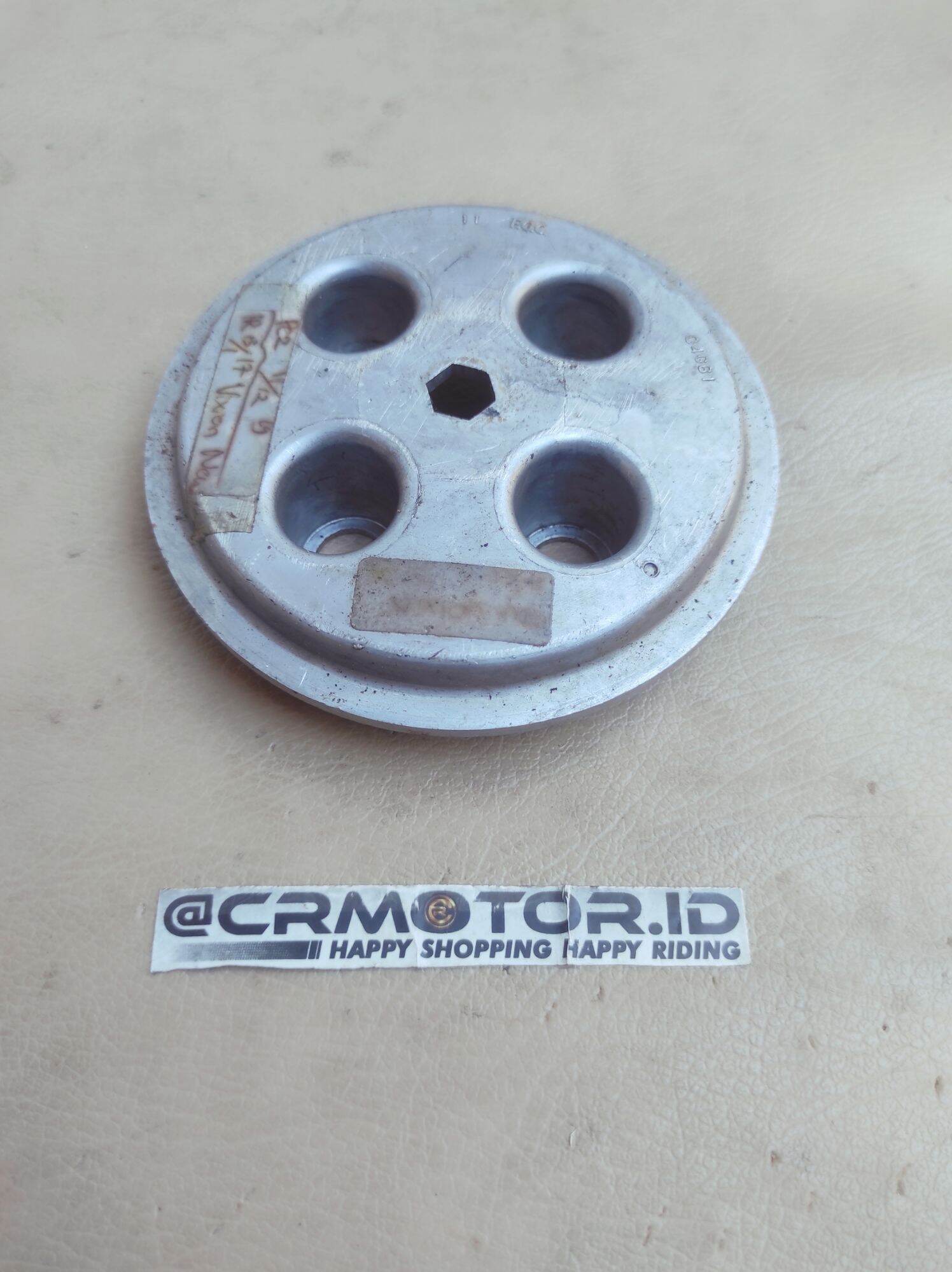 original tutup cover lawan kaki 4 empat dudukan rumah clutch house kampas kopling yamaha vixion ...