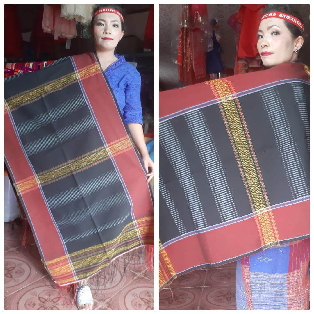 ULOS BINTANG MARATUR ULOS MULA GABE TENUN SIANTAR ULOS BATAK KOSTUM ...