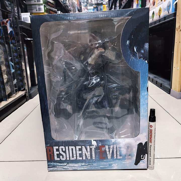mainan resident evil static figure leonidas scott kennedy residen evil ...