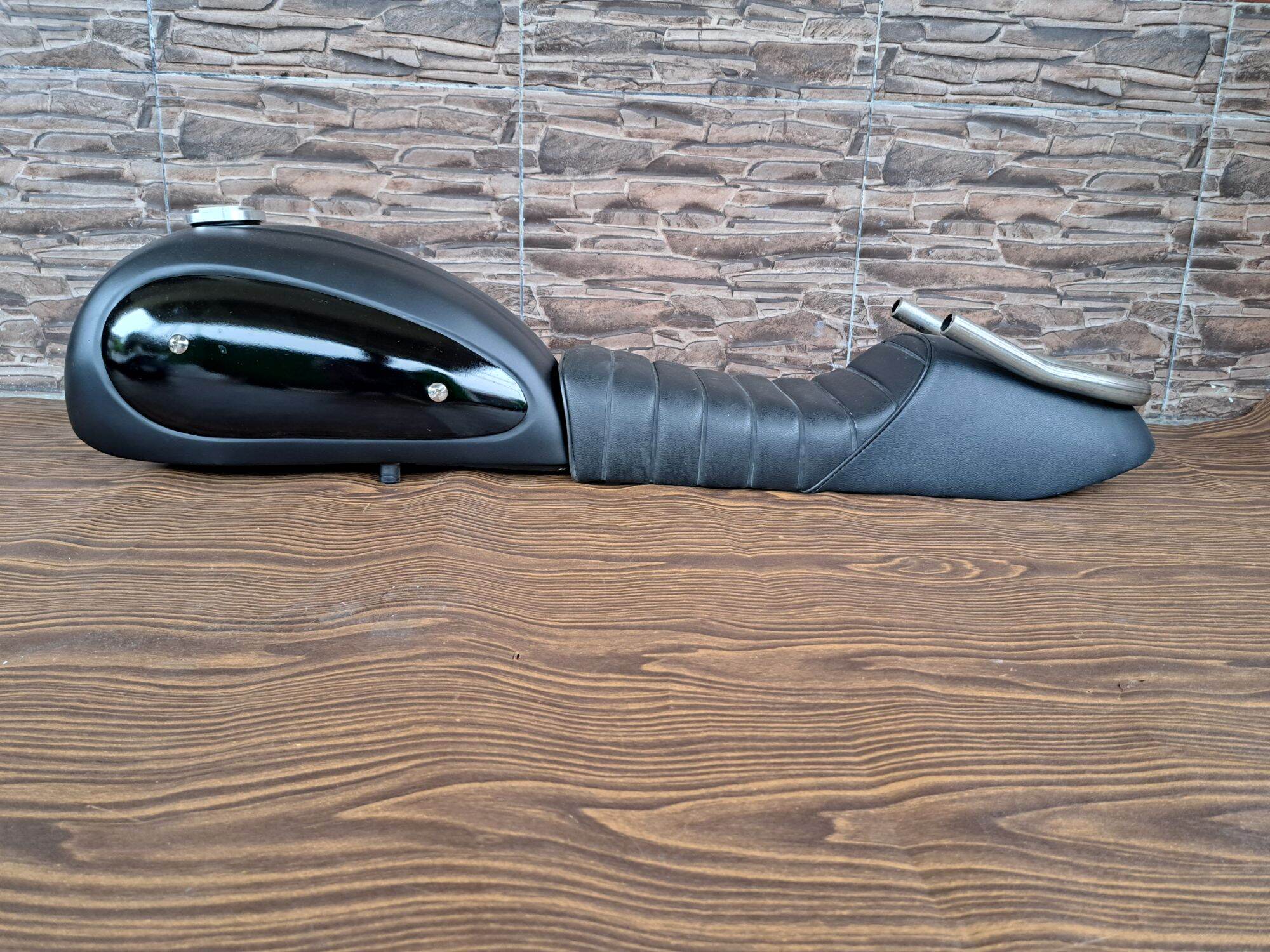 Paket Tangki Japstyle Paket Tangki Triumph Scrambler Bobber caferacer ...