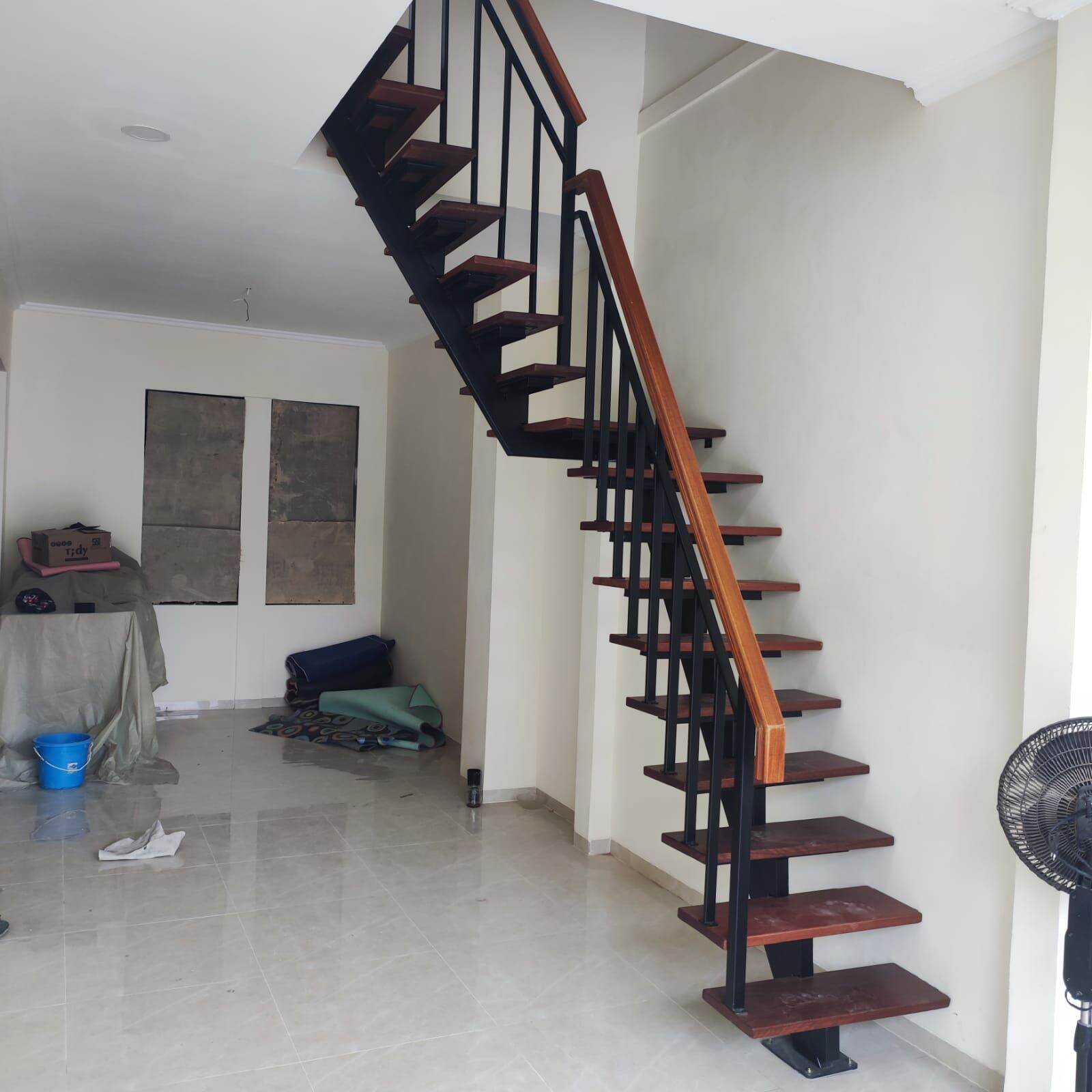 tangga rebah minimalis modern | Lazada Indonesia