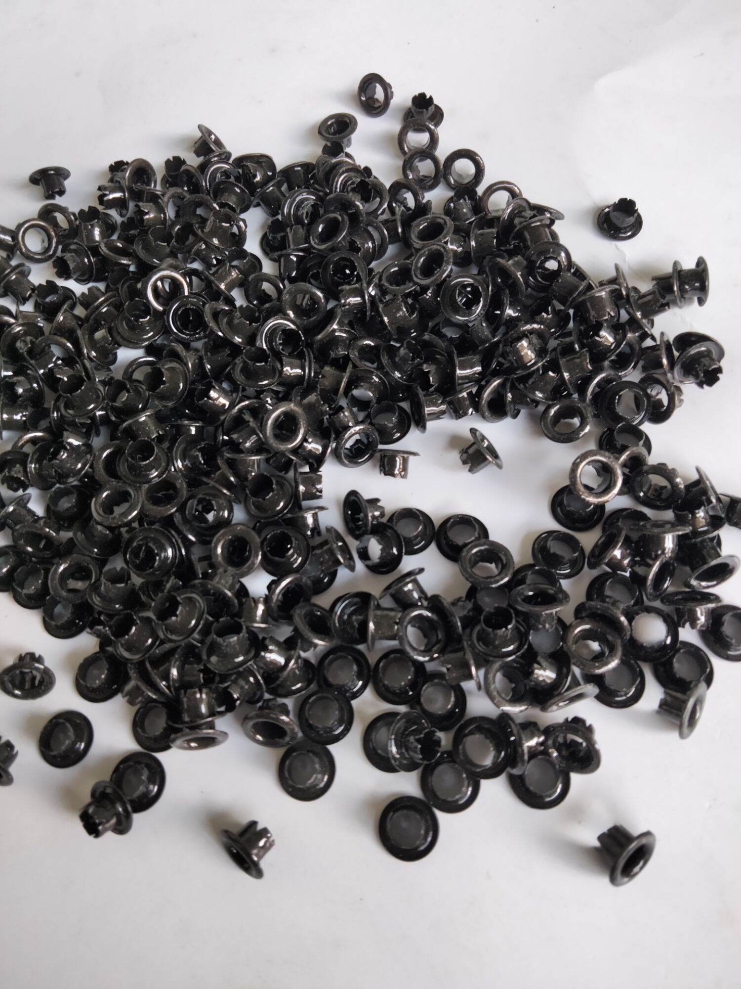 Mata Ayam Eyelet 5 mm / Mata itik Mata ikan berbagai warna Harga Per ...