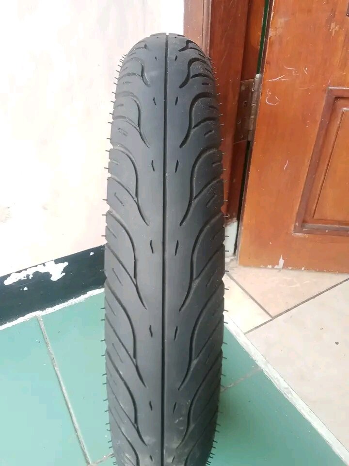 ban copotan depan merk federal ukuran 80/90 ring 14 ban tubles | Lazada ...