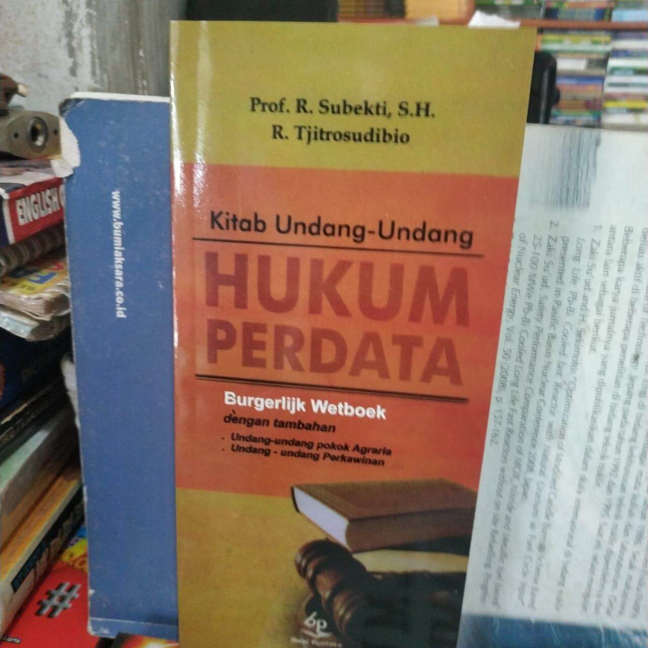 buku kitab undang-undang hukum perdata Subekti | Lazada Indonesia
