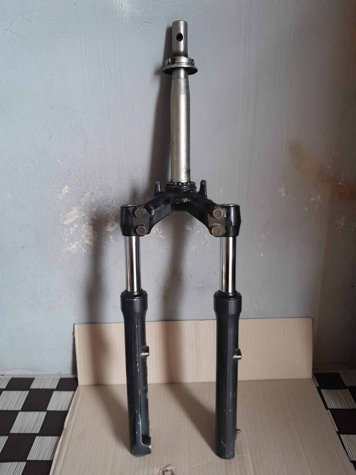 Shockbreaker depan set Segitiga T Revo Fit Fi Blade new Revo Absolute original copotan As tabung ...