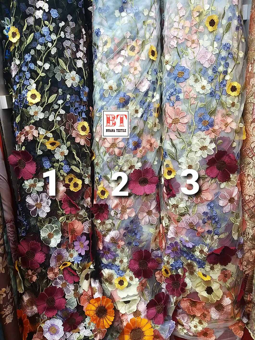 kain tile 3D bunga timbul kain kebaya || harga per setengah mtr ...