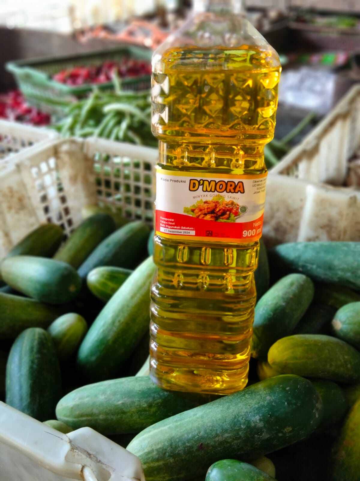 Minyak goreng D'mora kemasan botol 900 ml / my reenha store | Lazada ...