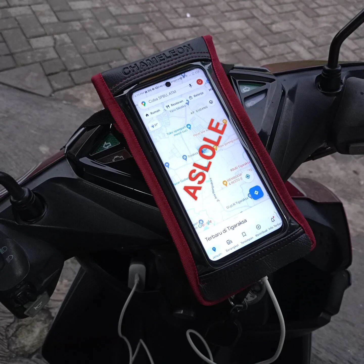 Holder hp motor waterproof untuk motor Vario Beat Scoopy Genio Supra ...