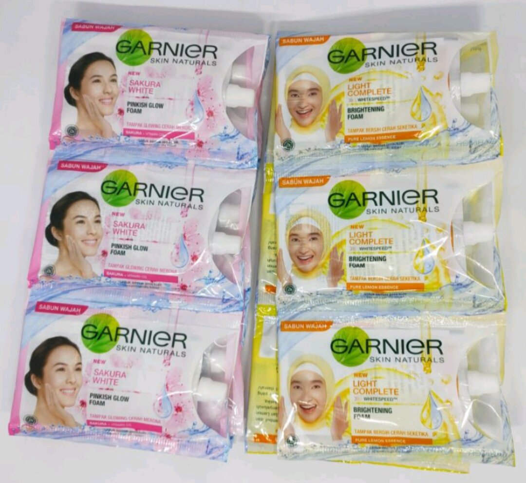 GARNIER FACIAL WASH SAKURA WHITE & LIGHT COMPLETE SACHET SABUN WAJAH ...