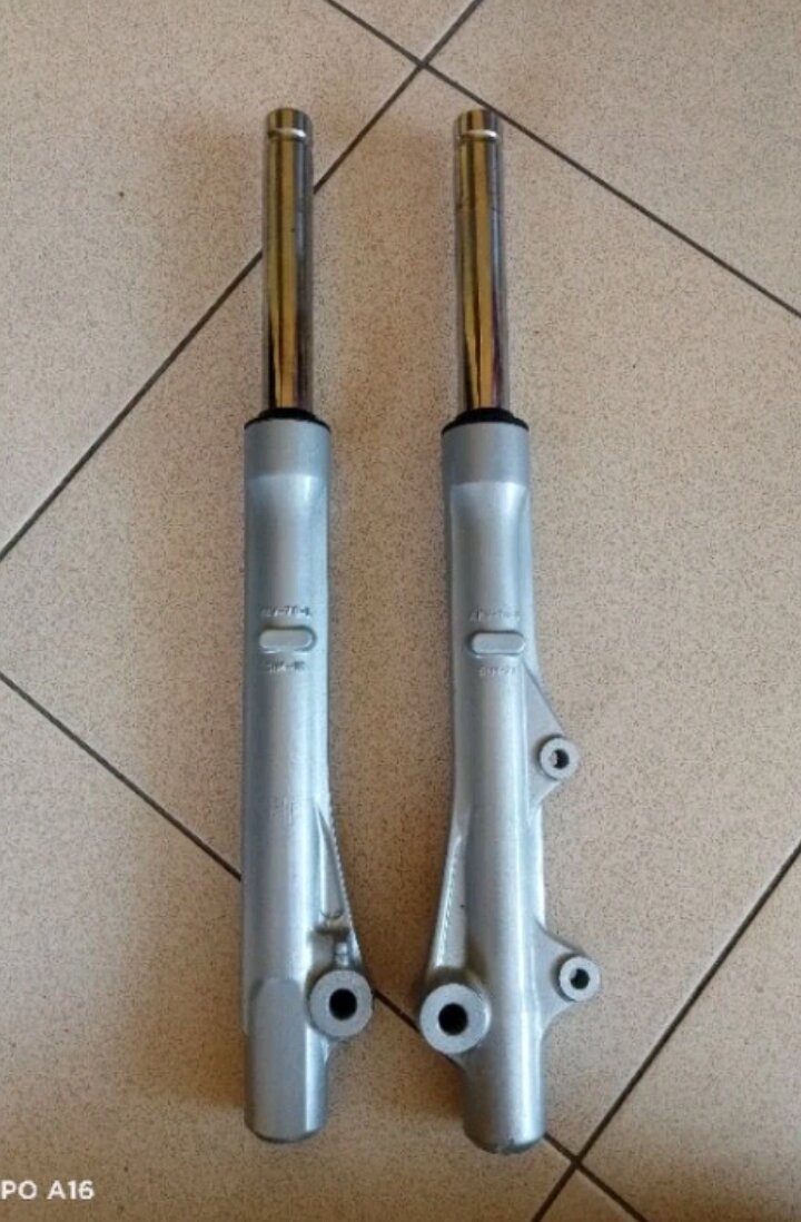 Shock Depan Supra x lama cakram , Supra fit lama ori copotan motor ...