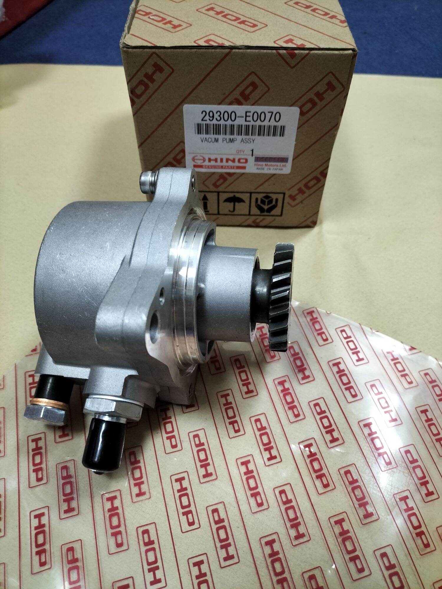 VACUM PUMP BLOWER ASSY ALTERNATOR HT130 HINO DUTRO 12V VOLT BROWER ...