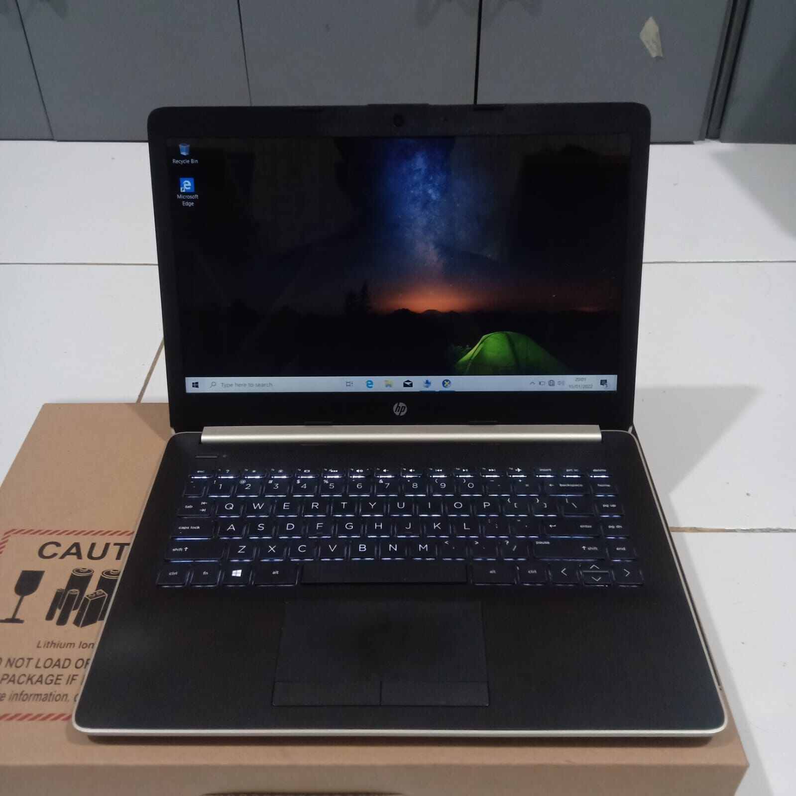 Laptop Hp 14 - cm00094AU, Amd E2 9000e, Gen 7Th, Amd Radeon R2 Graphics ...