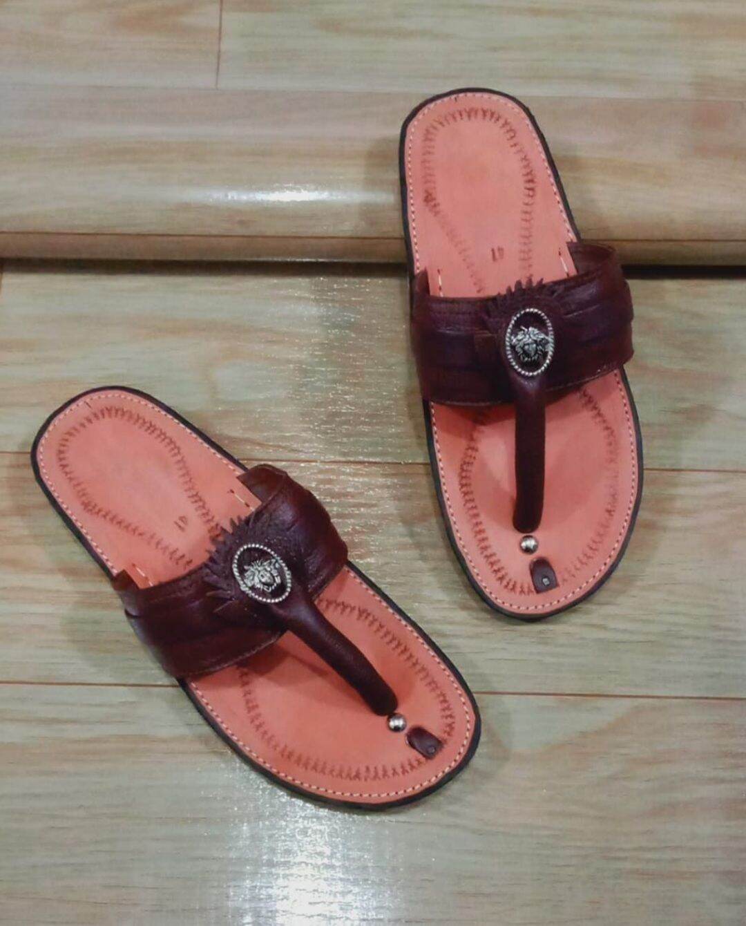 Sandal Kulit Sandal Pria Sandal Tarumpah Sandal Etnik Tradisional ...