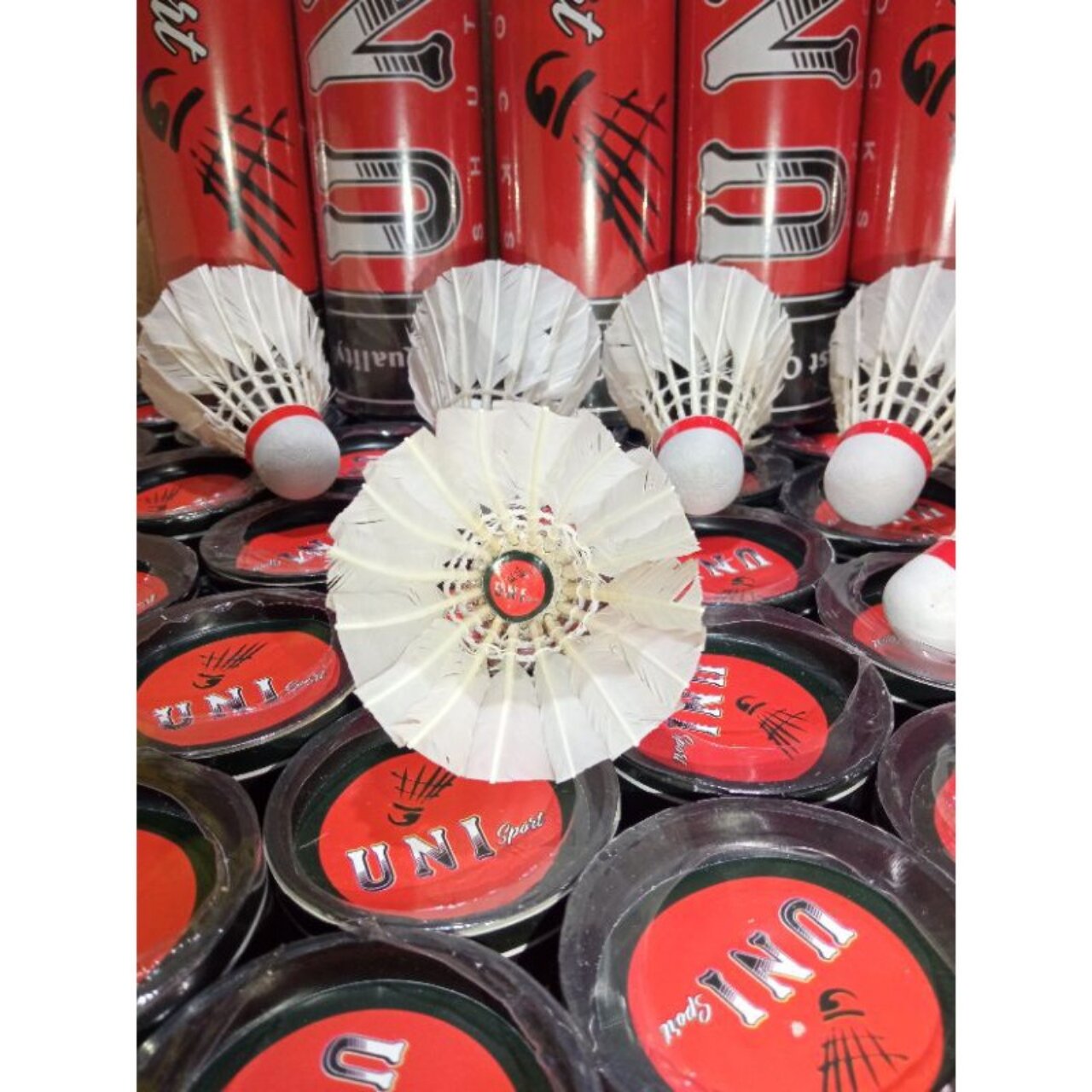 KOK BULUTANGKIS KOK BADMINTON SHUTTLECOCK UNI SPORT MERAH 1 TABUNG 12 ...