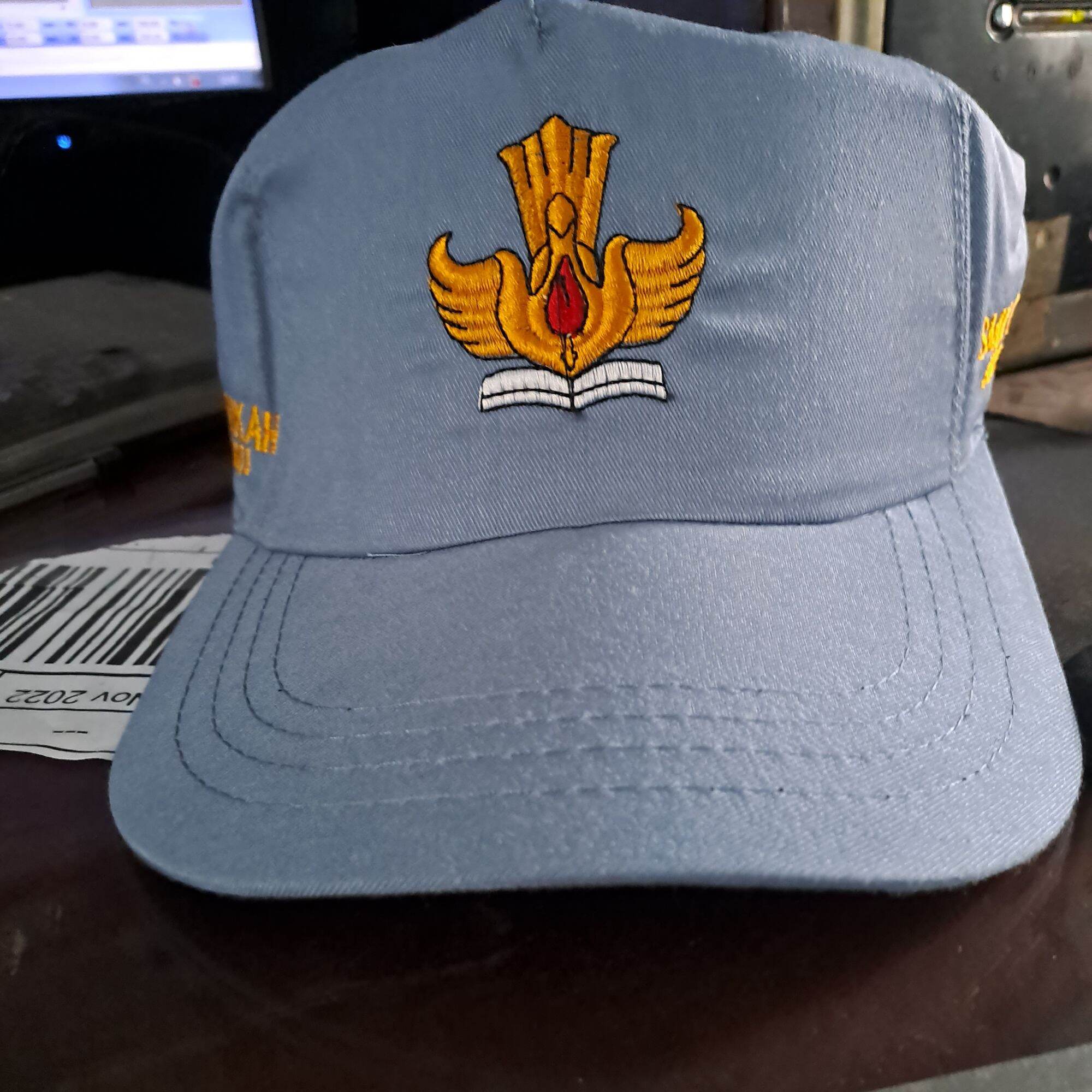 topi SMA custom nama sekolah | Lazada Indonesia