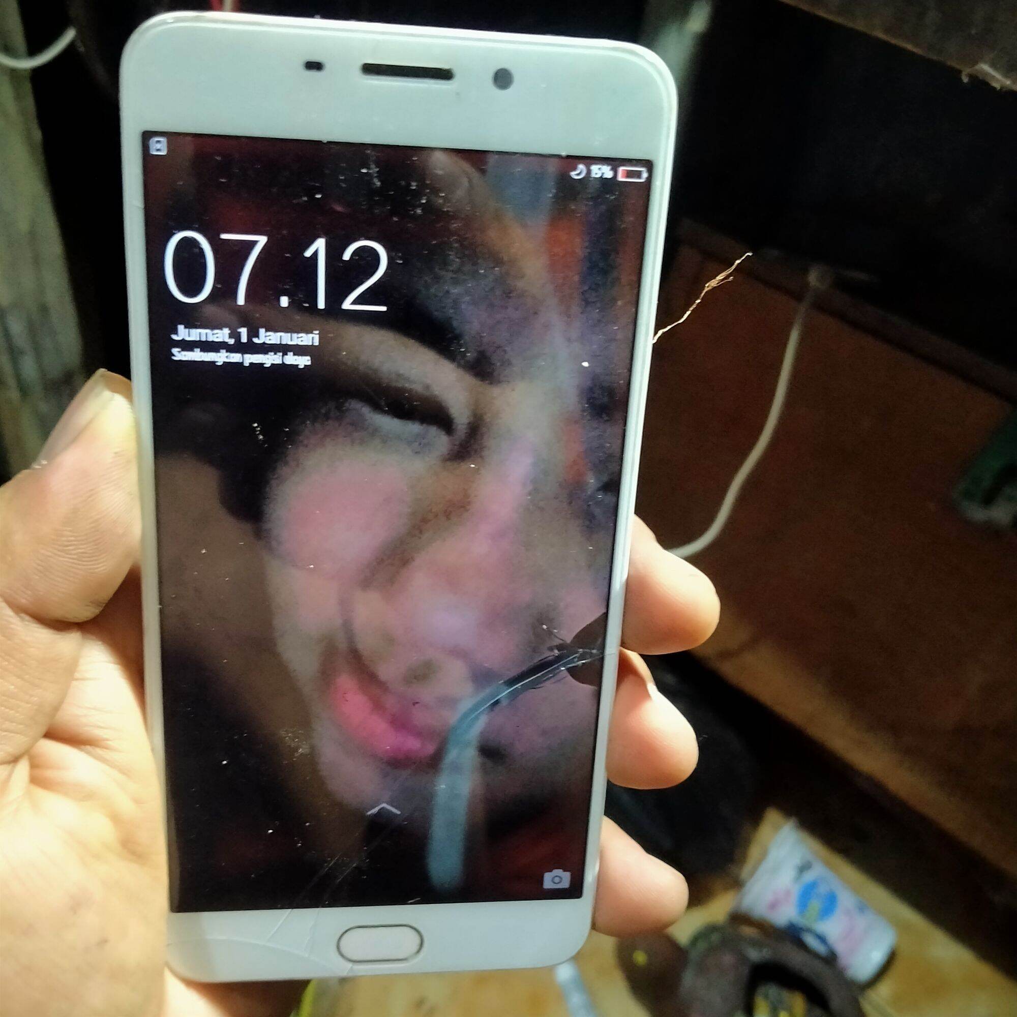 mesin hp Oppo F1 PLUS ram 4.64 minus lcd mesin JAMIN NORMAL UDH TESTED ...