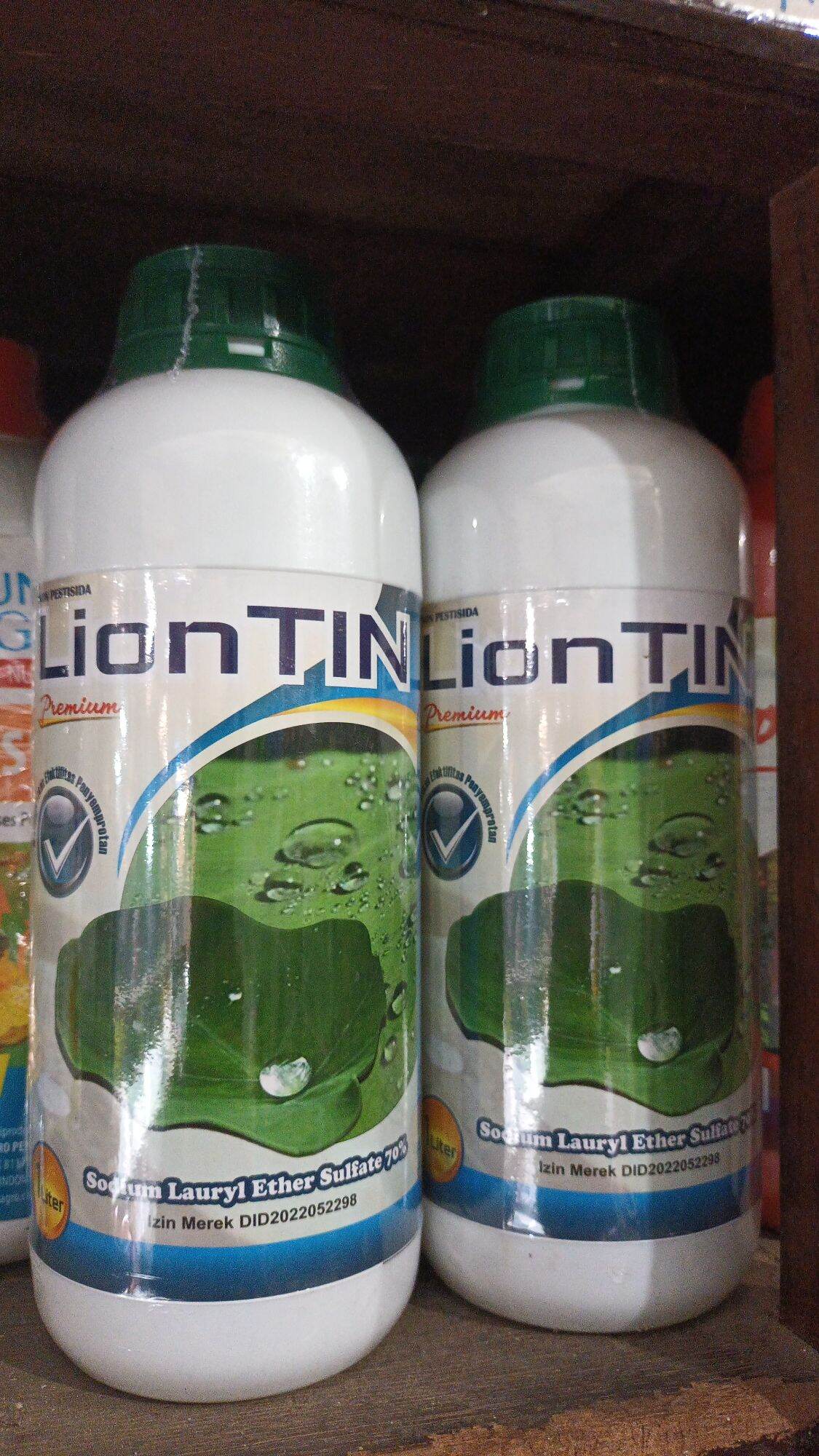 perekat Pupuk dan pestisida isi 1 liter | Lazada Indonesia