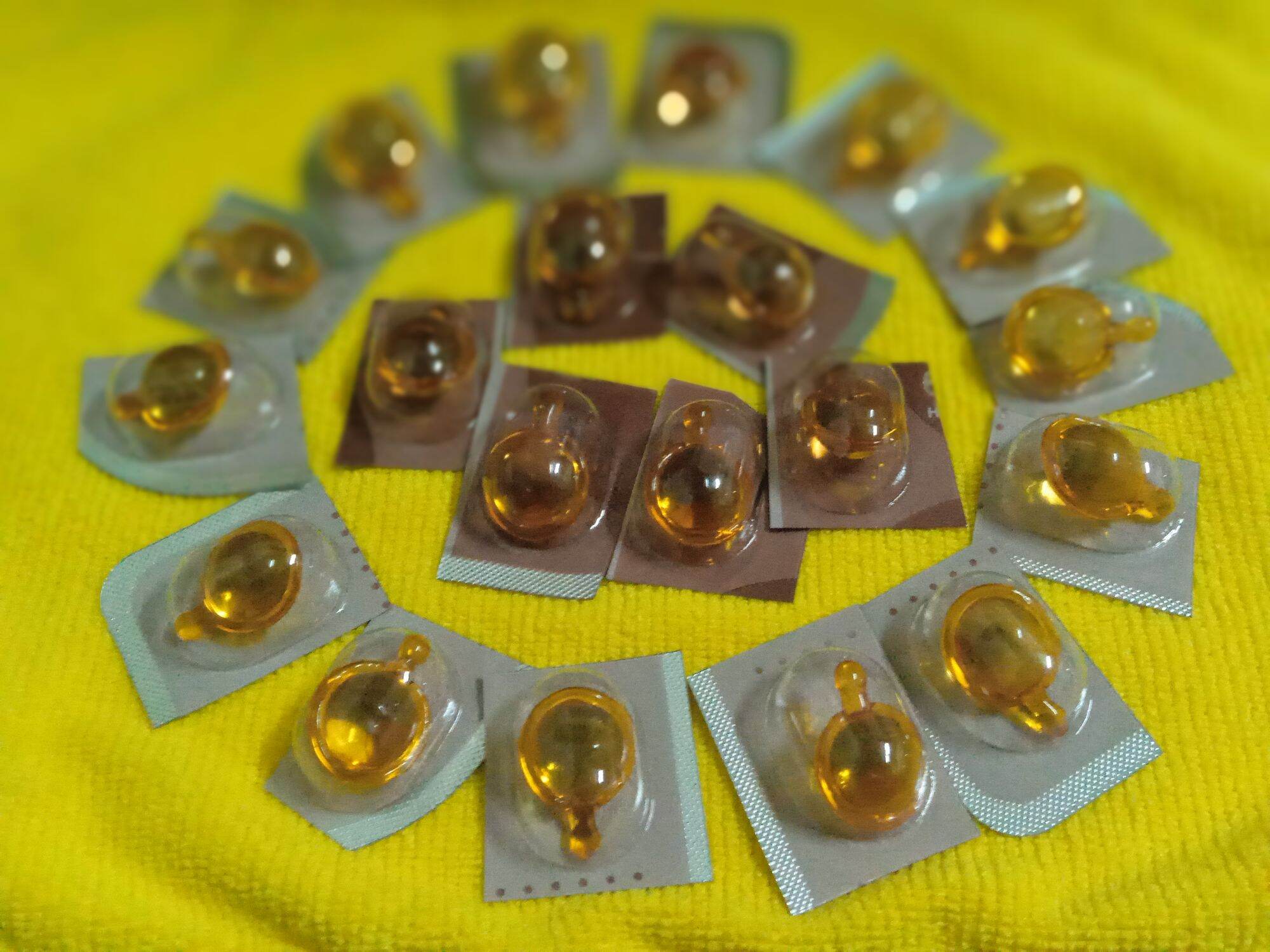 VITAMIN .COD ELIPS HAIR VITAMIN RAMBUT KUNING VITAMIN RAMBUT ISI 10 ...