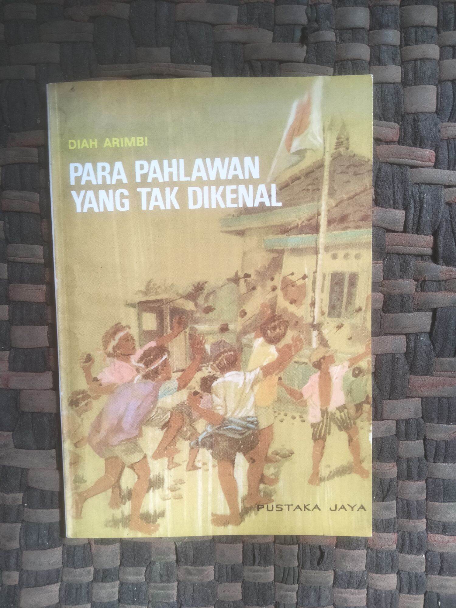 Buku Para Pahlawan Yang Tak Dikenal | Lazada Indonesia
