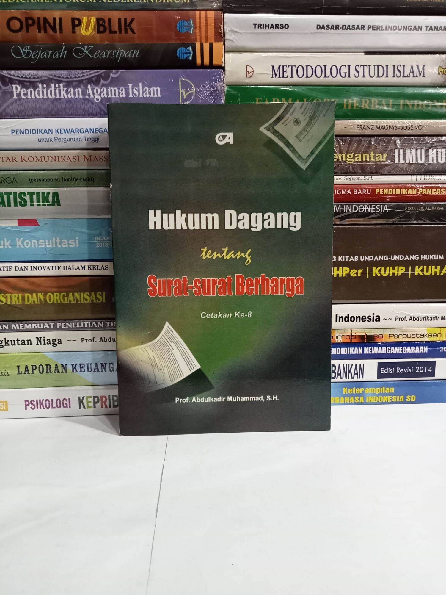 Buku Hukum Dagang Tentang Surat-surat Berharga - Abdulkadir Muhammad ...