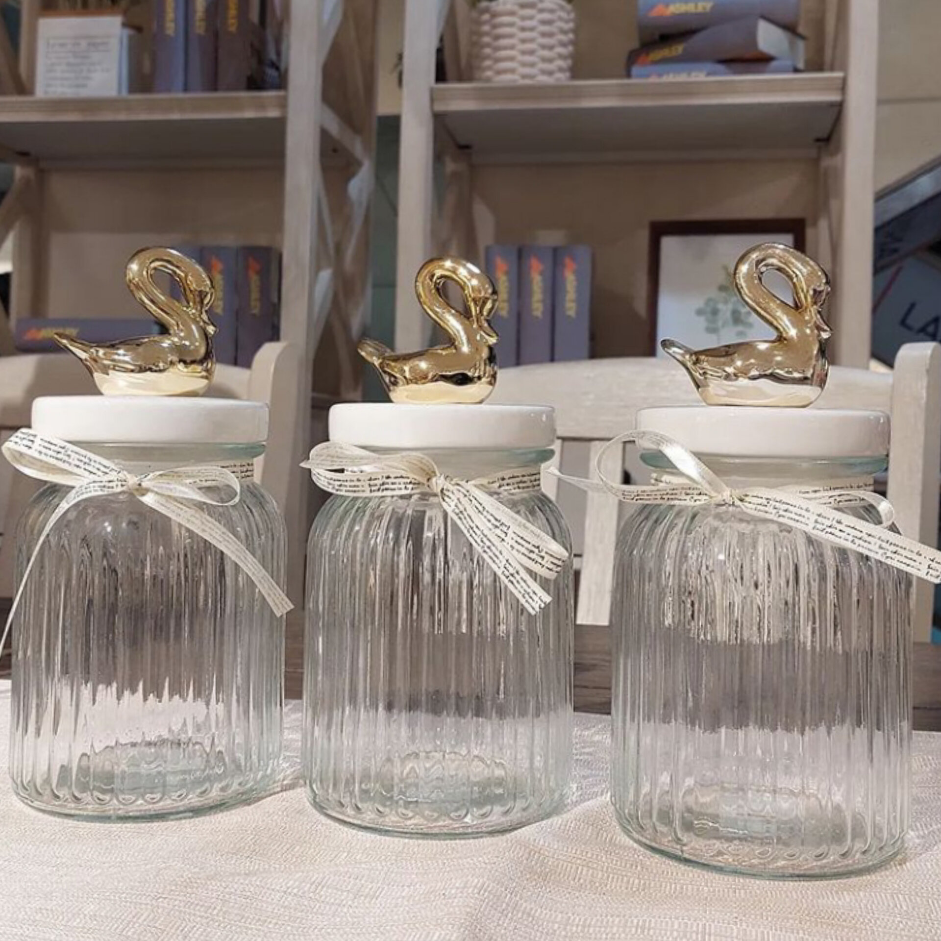 Informa stoples glass jar swan gold isi 3pcs | Lazada Indonesia