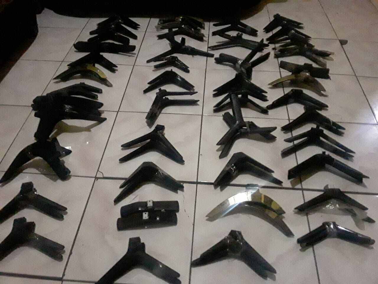 kaki kaki tv led berbagai merk.. | Lazada Indonesia