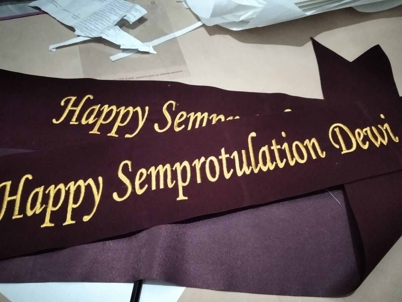 SELEMPANG WISUDA POLOS cepat jadi kualitas Bagus harga murah | Lazada ...