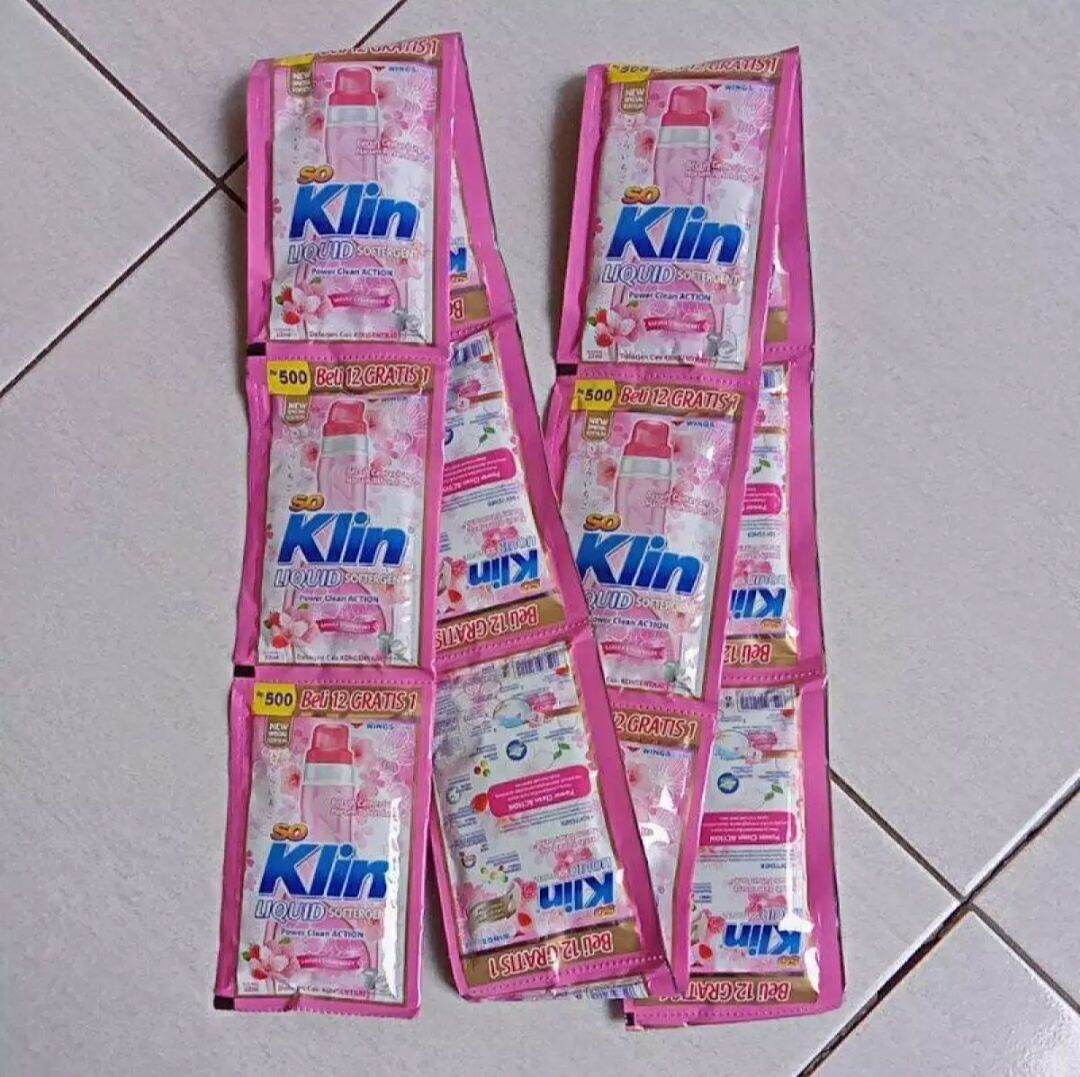 so klin sachet softergent renceng liquid soklin detergen perrenceng isi ...