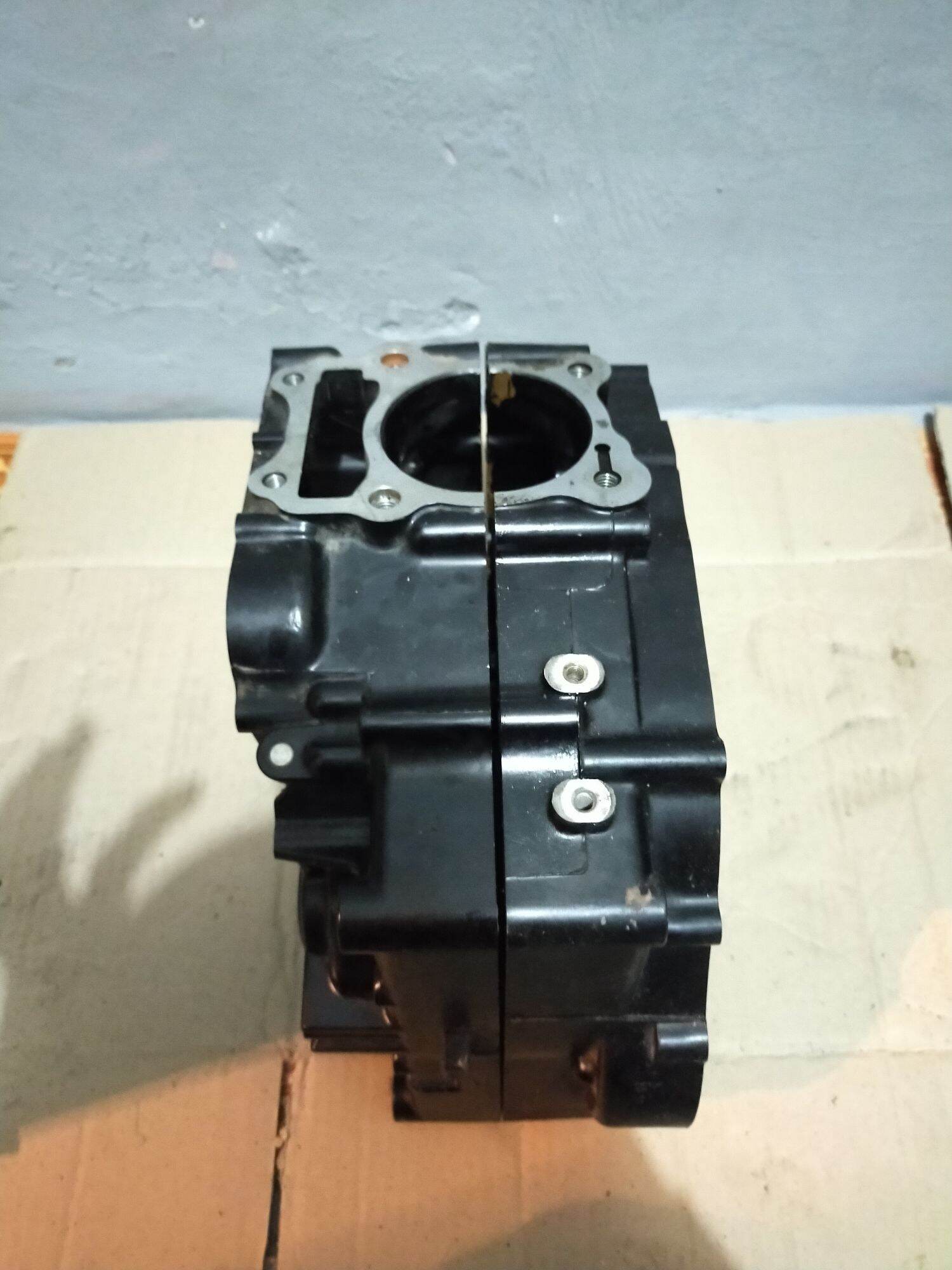 kalter karter krengkes crank case crankcase kanan kiri klx 150 Dtracker 150 original | Lazada ...