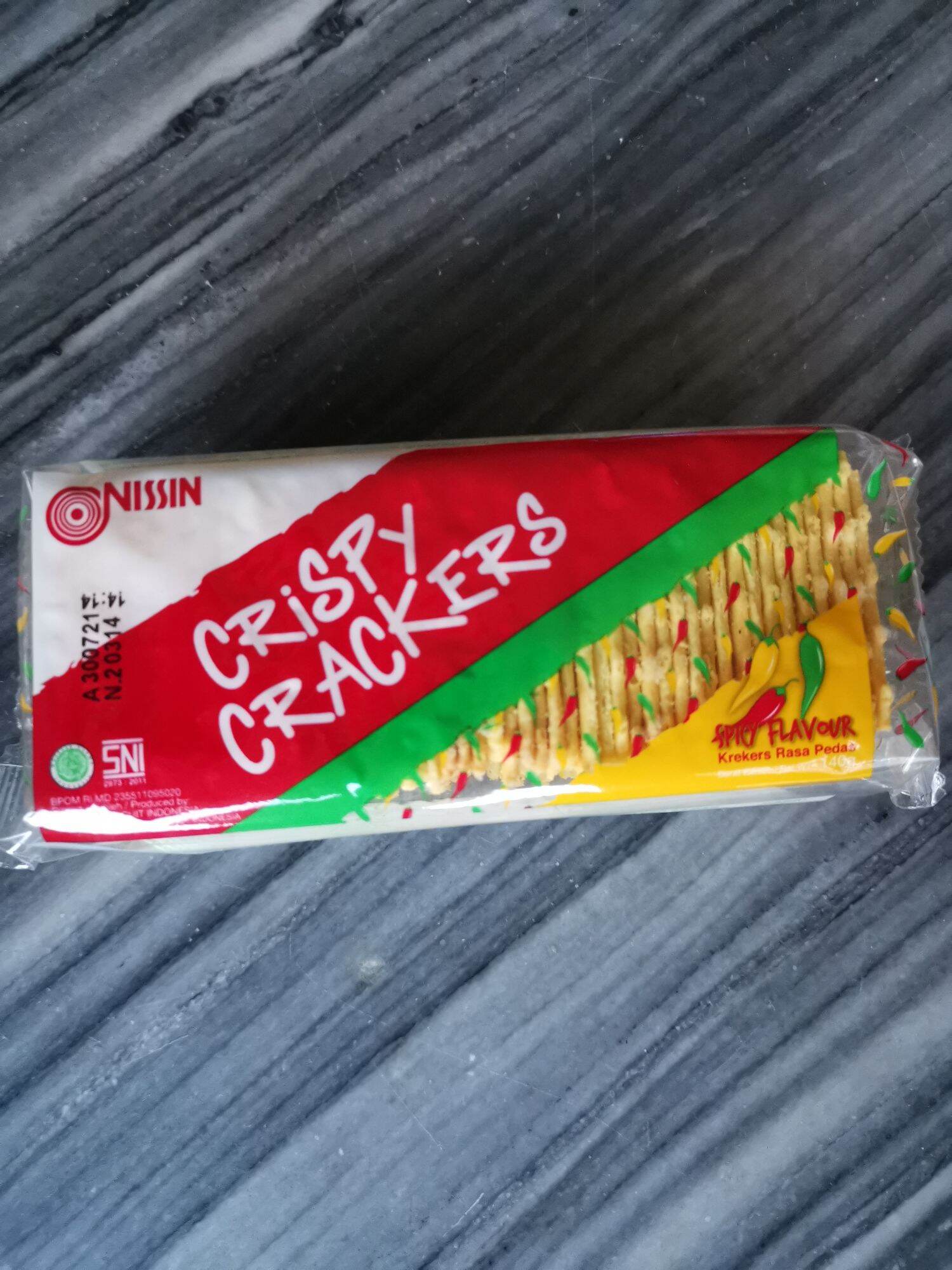 Nissin Crispy Crackers Rasa Pedas 140 gr | Lazada Indonesia