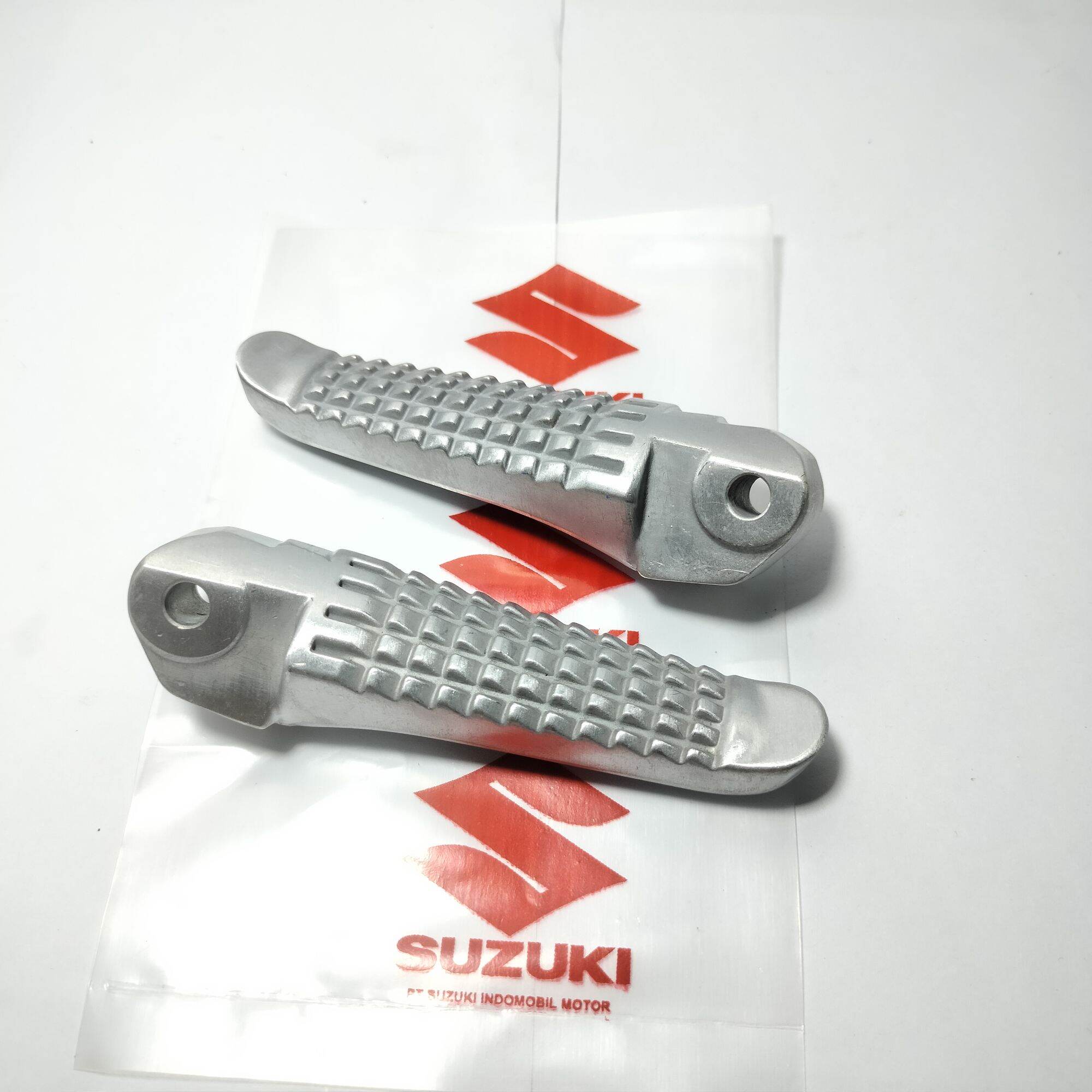 Foot step footstep Belakang kiri kanan pijakan kaki Suzuki satria Fu ...